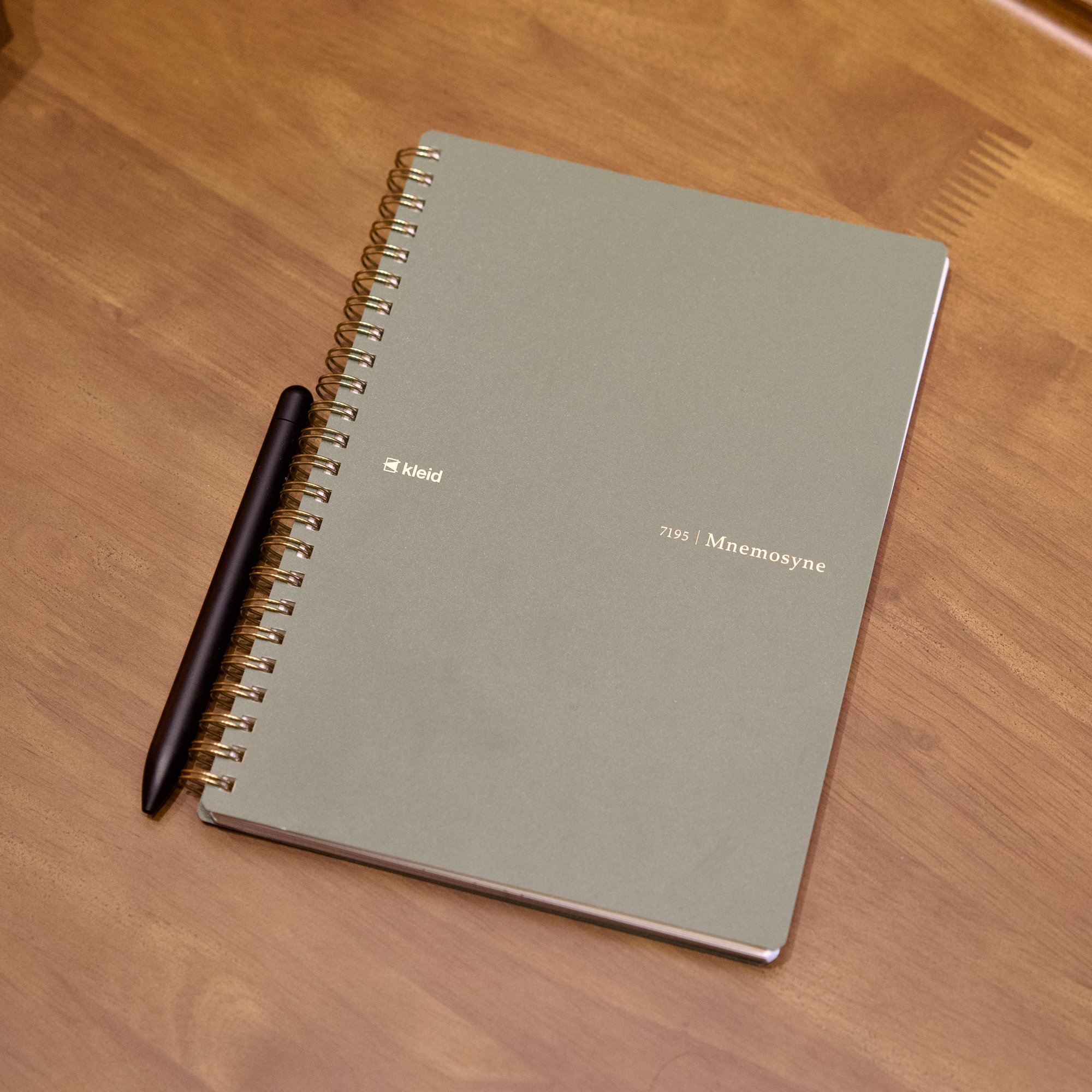 Maruman Mnemosyne x Kleid A5 Notebook | Paul Stamatiou